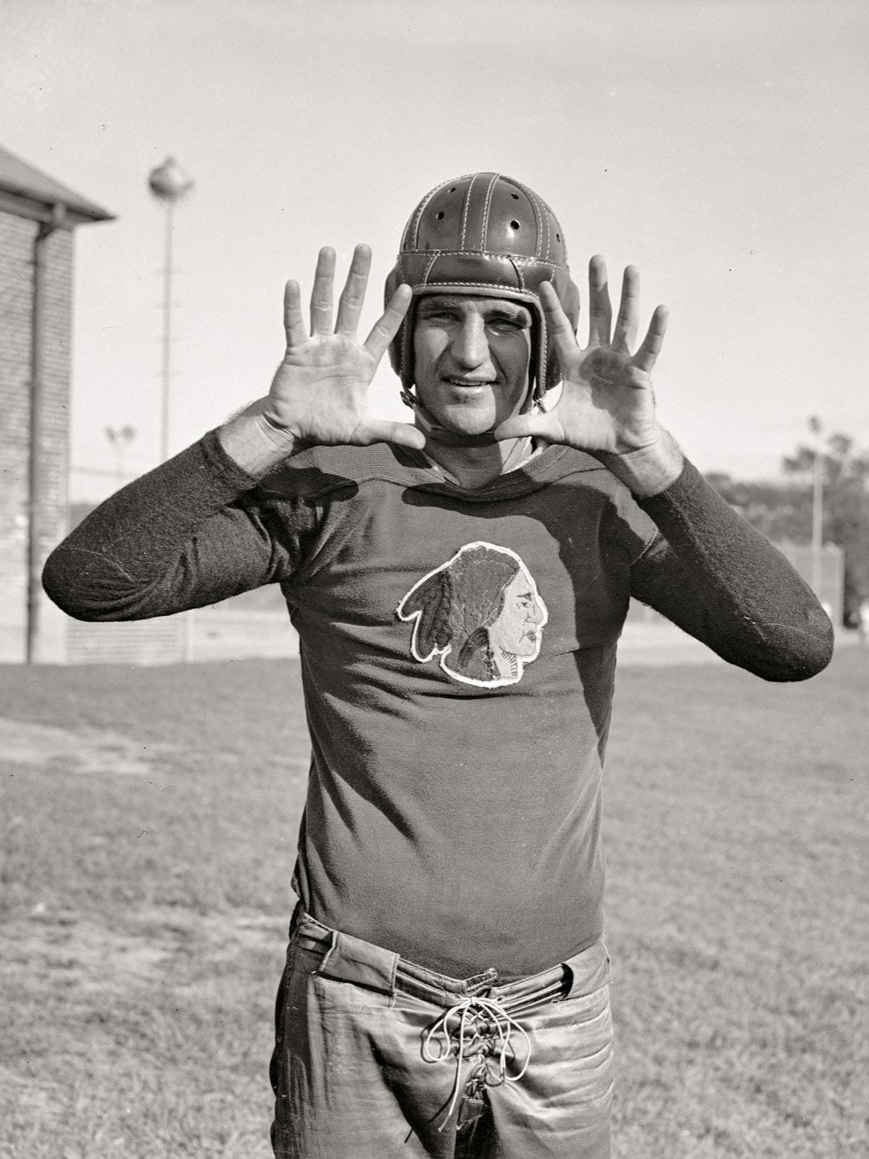 Top 5 QBs of Washington Commanders ft. Sammy Baugh - Sportskeeda Stories