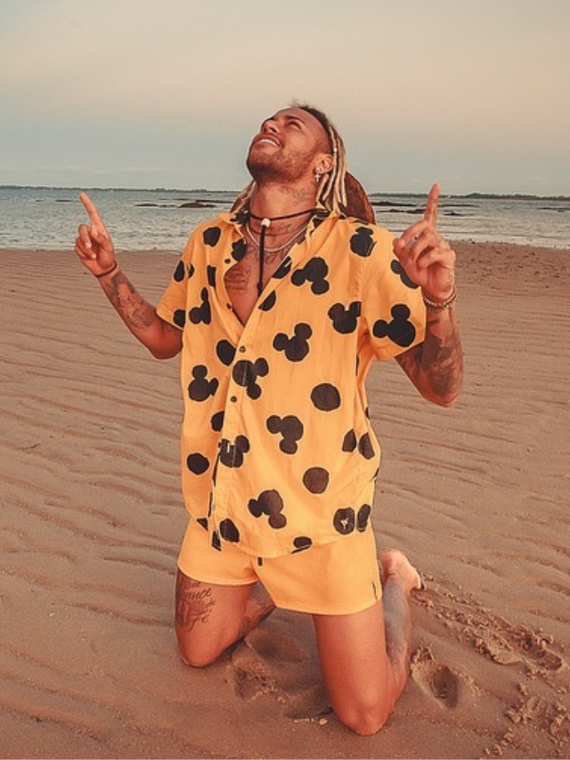 Neymar’s Luxurious Vacations - Sportskeeda Stories